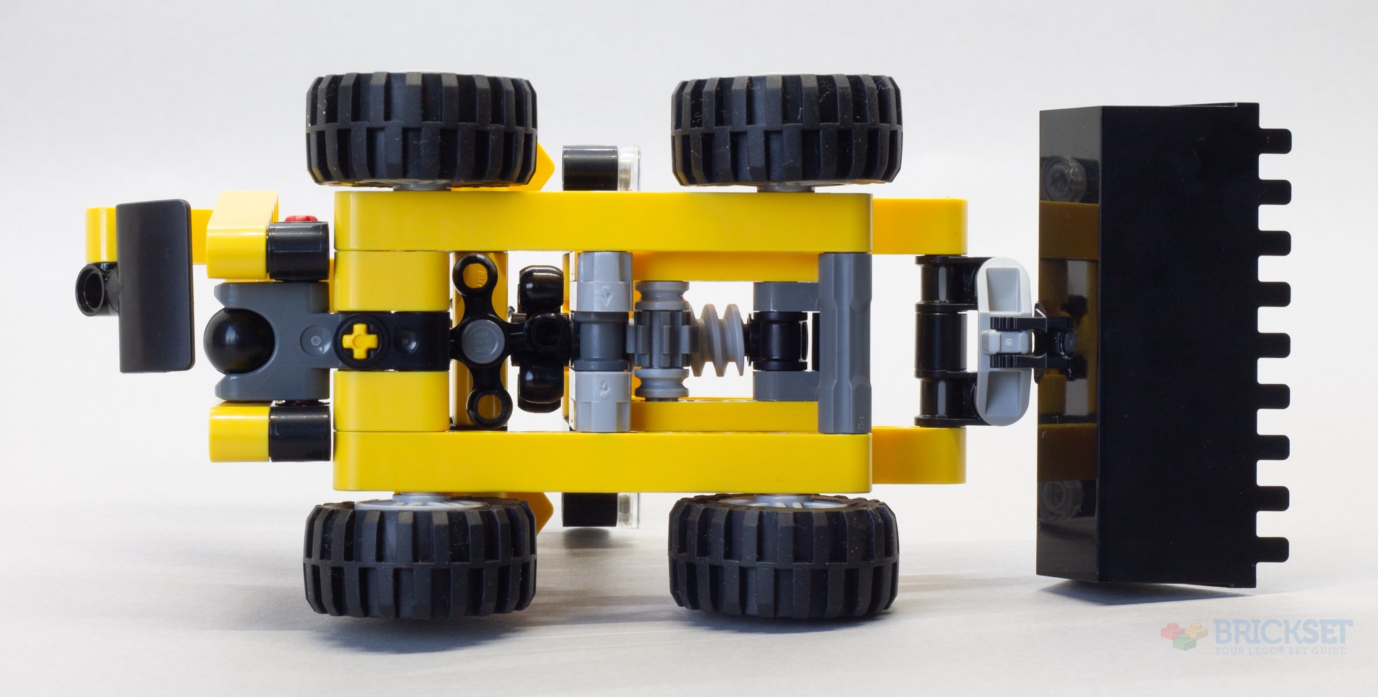 Quick look: 42197 Backhoe Loader | Brickset